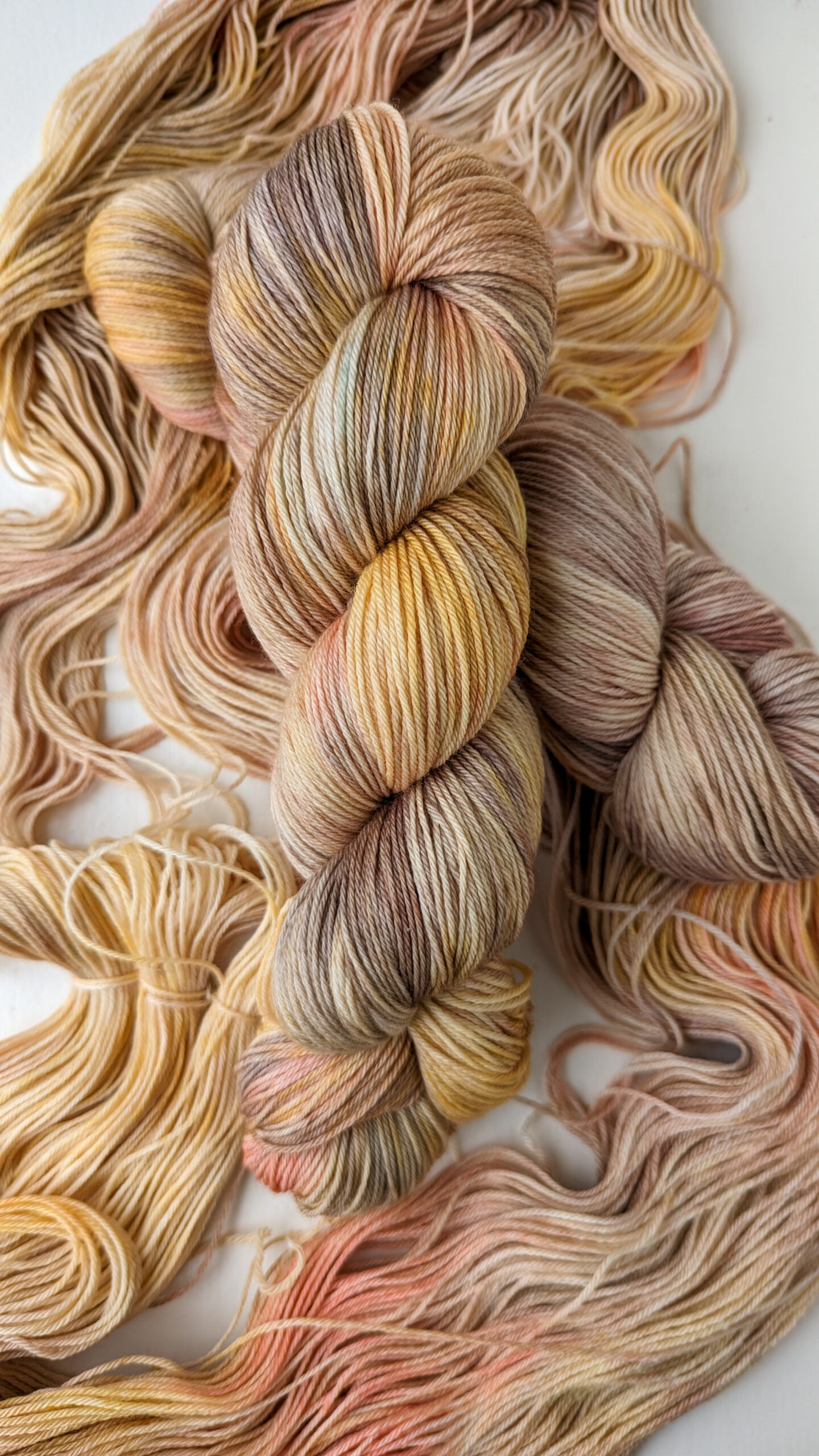 Crepes - DK, Bulky - Knit a Bit, Crochet Away